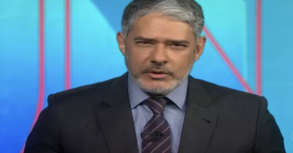 William Bonner mostra novo visual mais magro durante exercícios ao ar livre